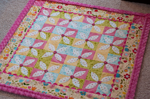 Rhinestones and Ribbon: Bella Blvd Baby Quilt- Freezer Paper Applique ...