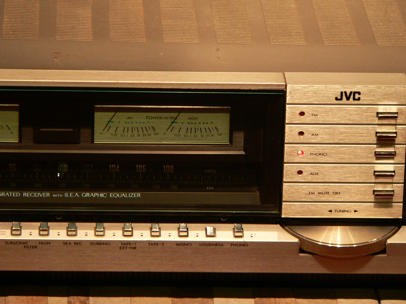 su-distribuidor audio hi-fi and hi-end: MONSTER RECEIVER JVC JR-S501 ...
