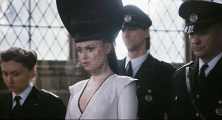 Viktoria Modesta: The World’s First Bionic Pop Artist ~ Kuriositas