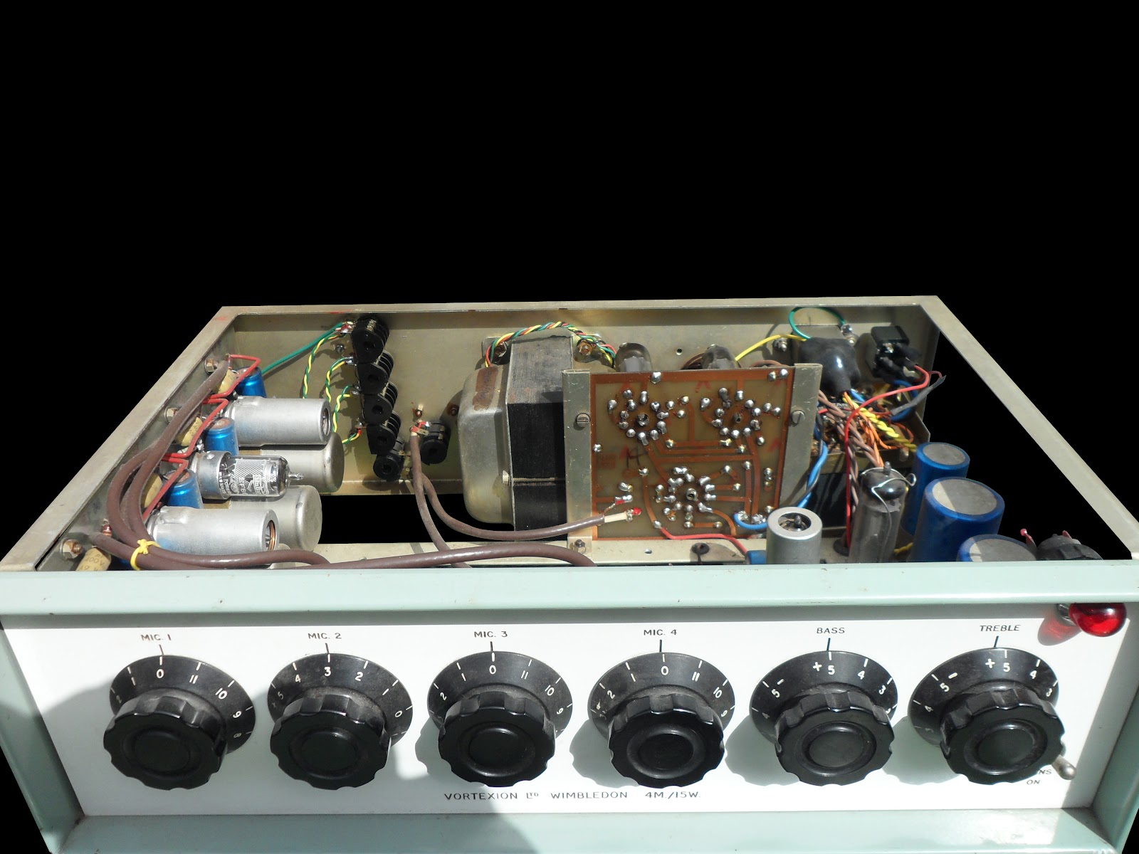 Vintage Audio Workshop: Vortexion 4M/15W Mic-Amp Photoset