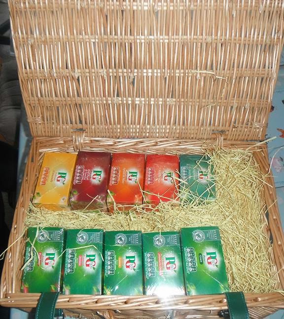 Madhouse Family Reviews: PG Tips Green, Herbal & Fruit Tea Party