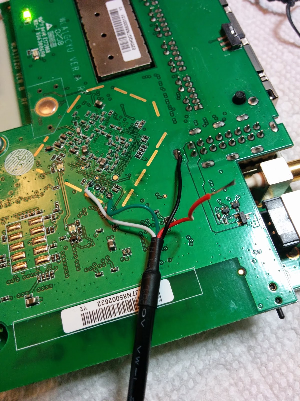 Justin Hornosty: Openwrt on the Huawei E970 & B970