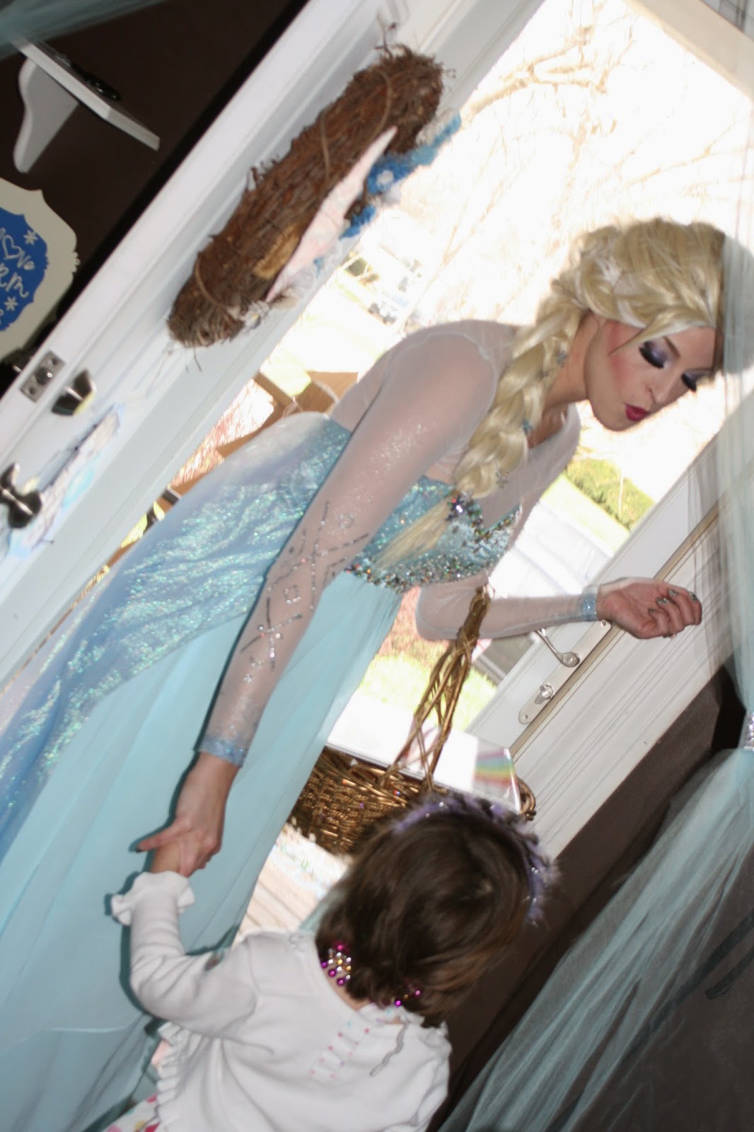 The BIG Frozen Party Reveal | The Dabbling Crafter