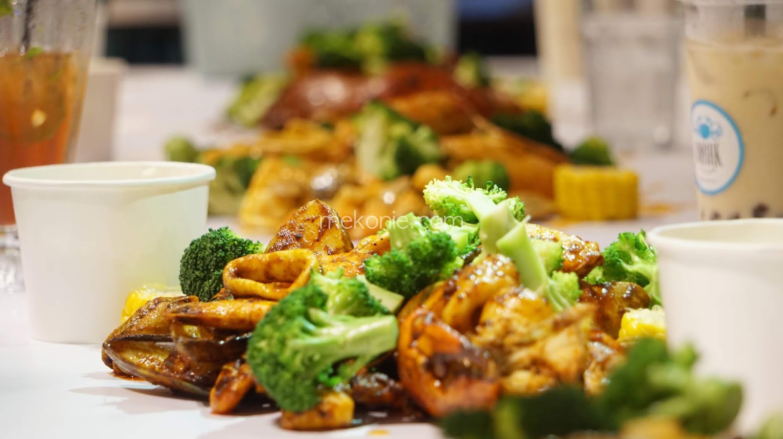 JOM MAKAN SHELL OUT DI OMBAK KITCHEN BUKIT JELUTONG - Mek Onie