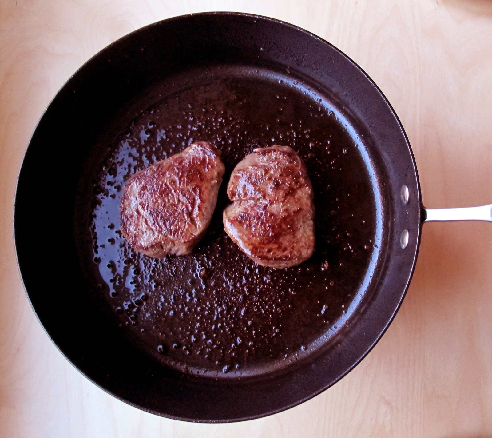 PUNAVUORI GOURMET: Hyvä pihvi