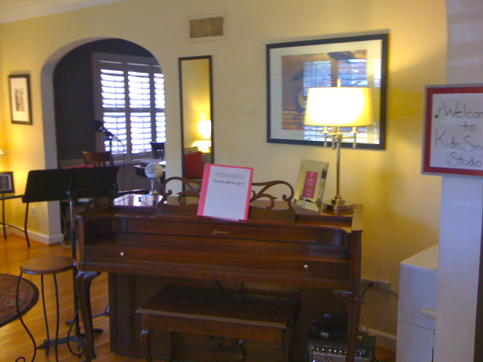 www.KidsSingStudio.com: My Studio = My Home