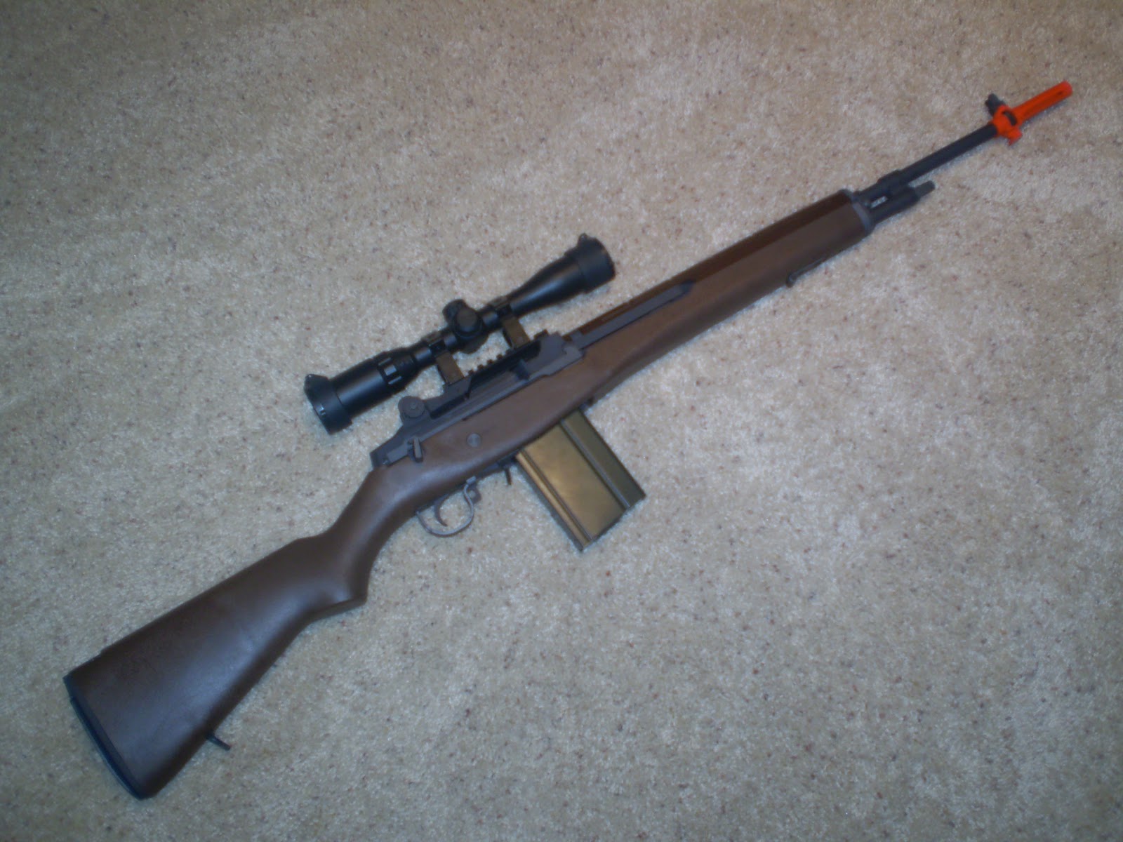 The Gratuitous Gas Gun Geek: Gas Rifle Review - WE-Tech M14