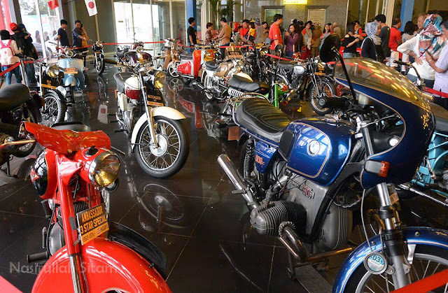 Berbagai Jenis Kendaraan di Museum Angkot Malang - Nasirullah Sitam