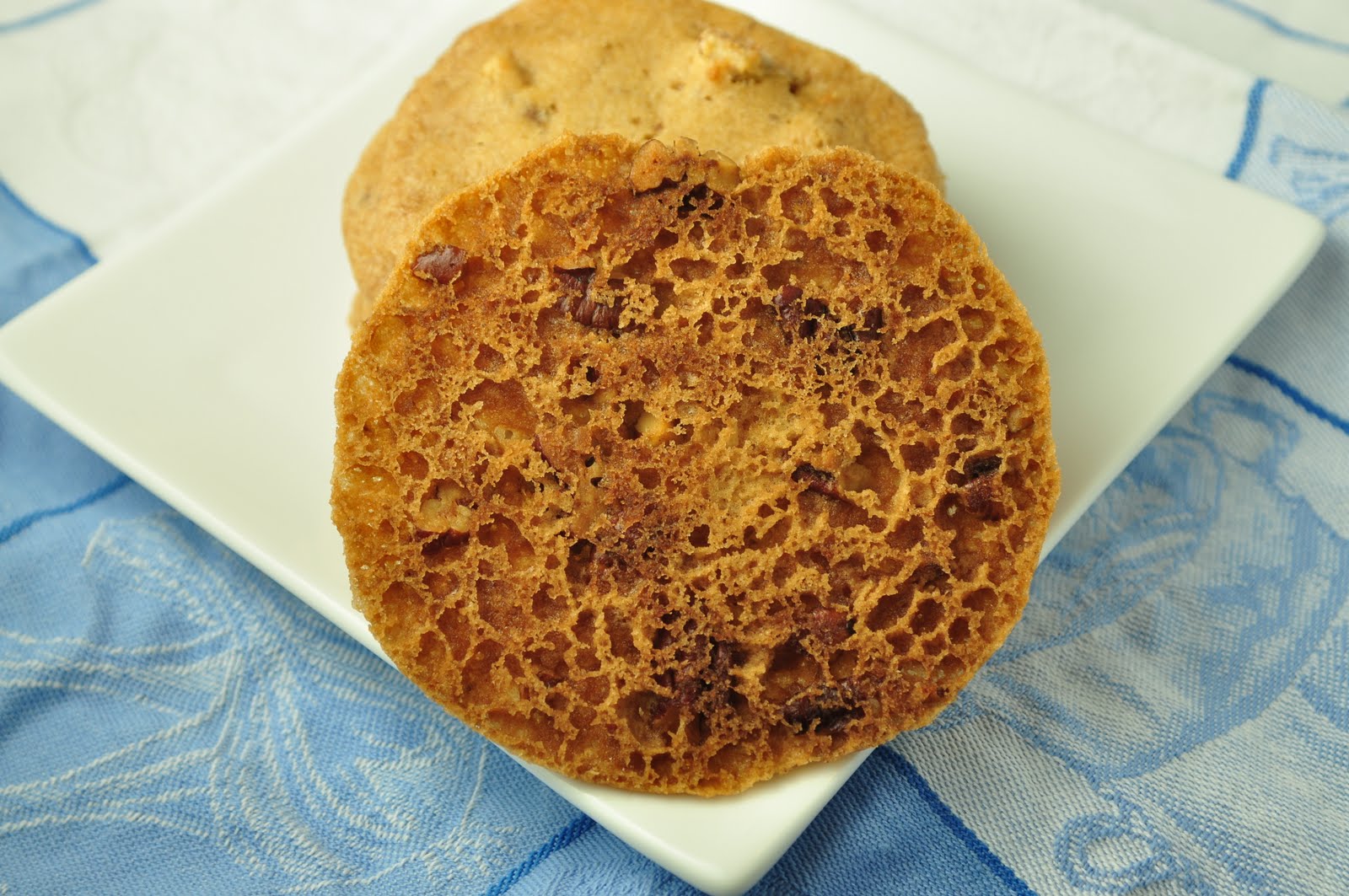 The Chocolate Bunny: Joanne Fluke's Devil's Food Cake Murder ...