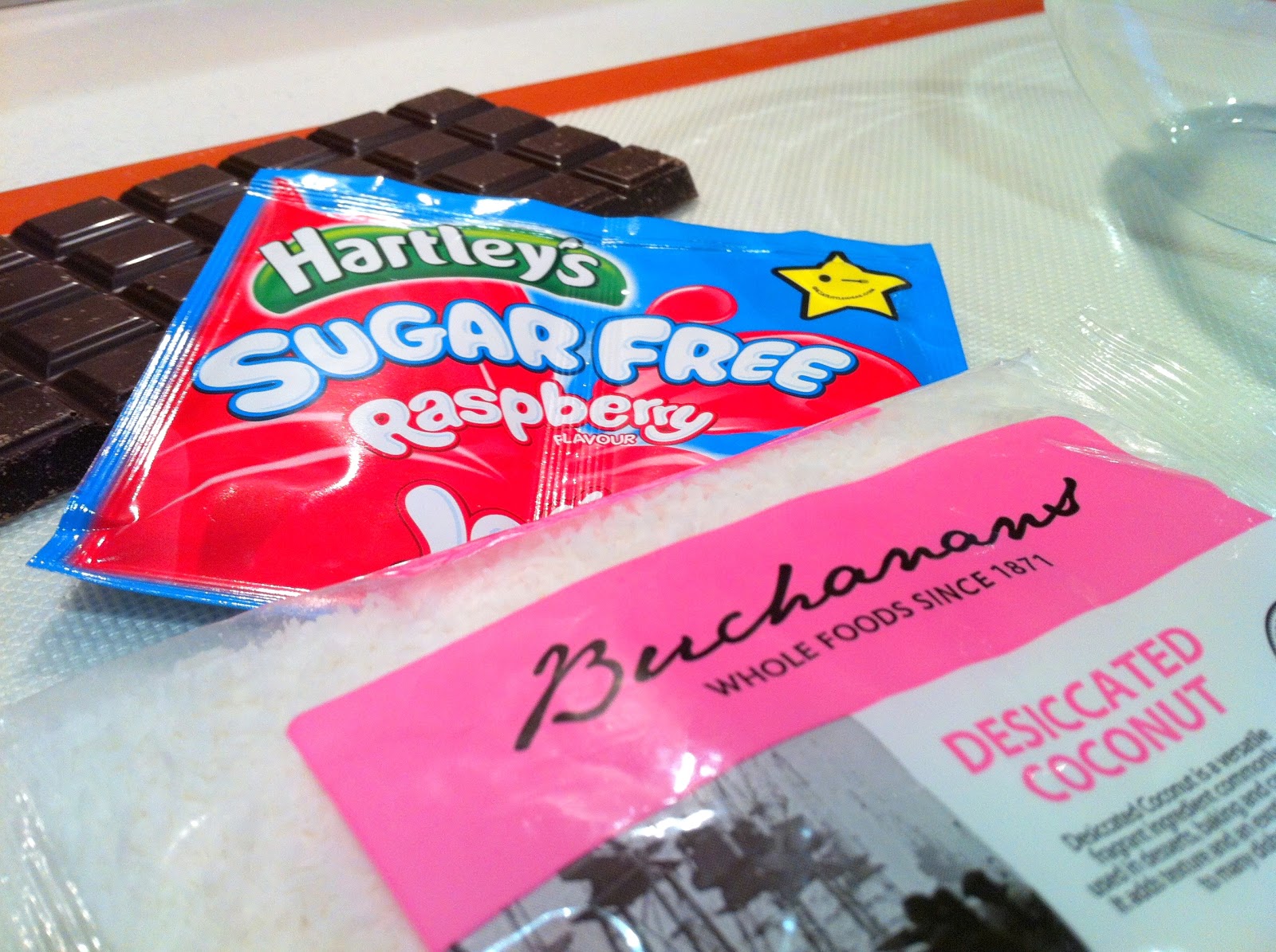 Raspberry Ruffles - BakingBar