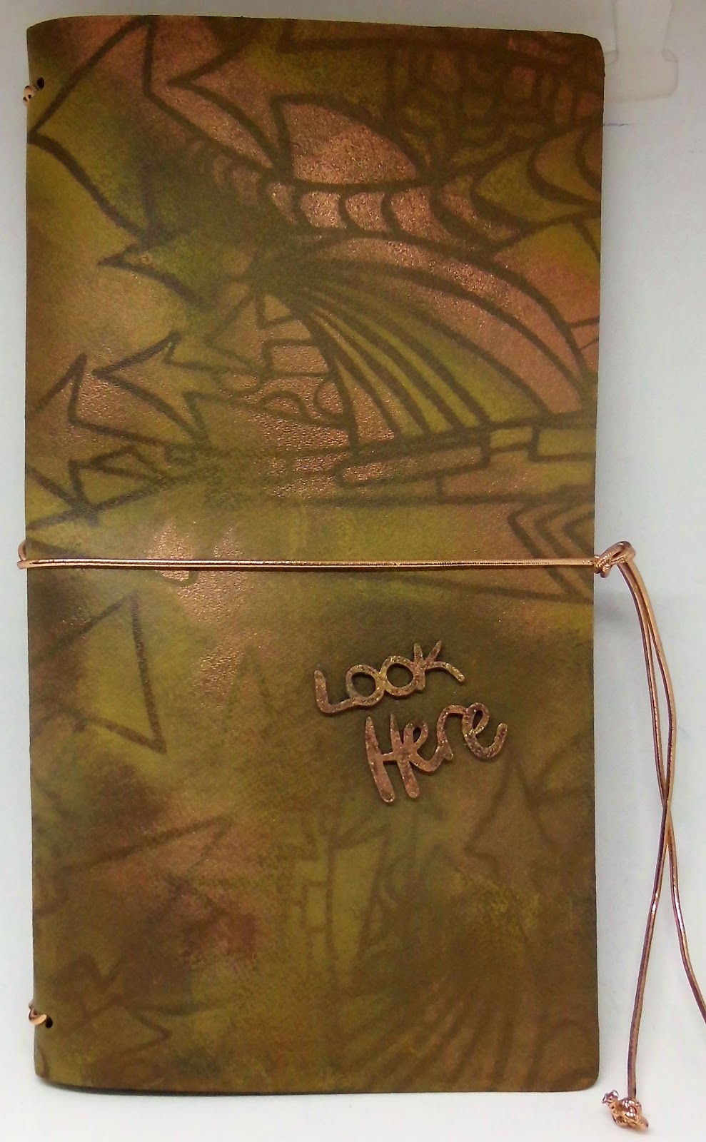 Sarah's Craft Shed: Eileen Hull Journal Cover using Leonie's Arty ...