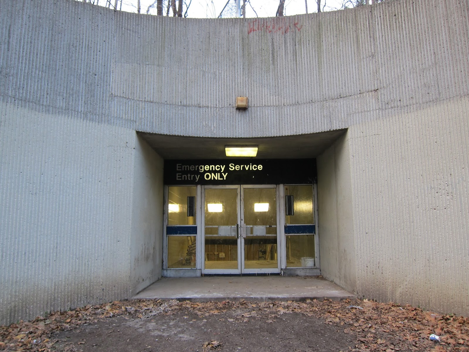 Station Fixation: St. Clair West