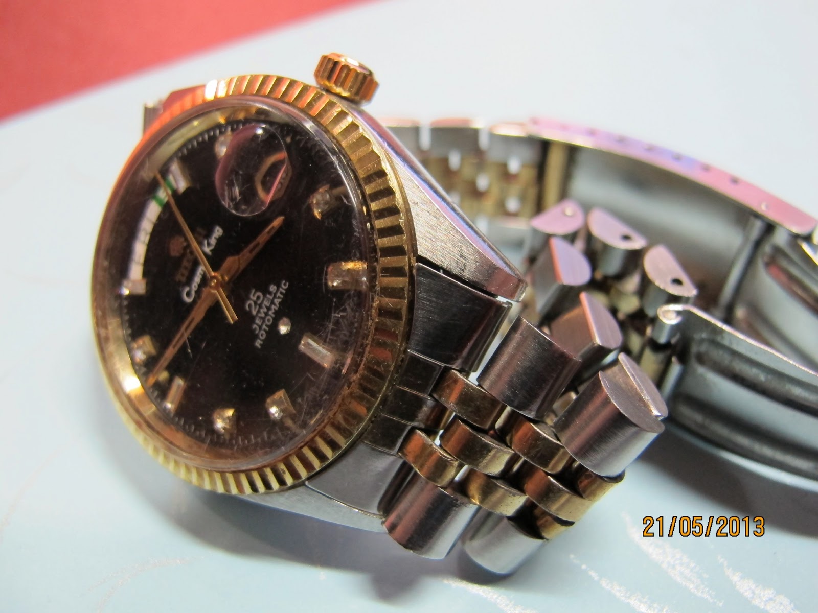 watchopenia: A titoni that built from parts