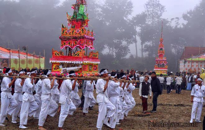 Amar Ami: Changing Rakhaine Adivasi Culture in Bangladesh: A study Of ...