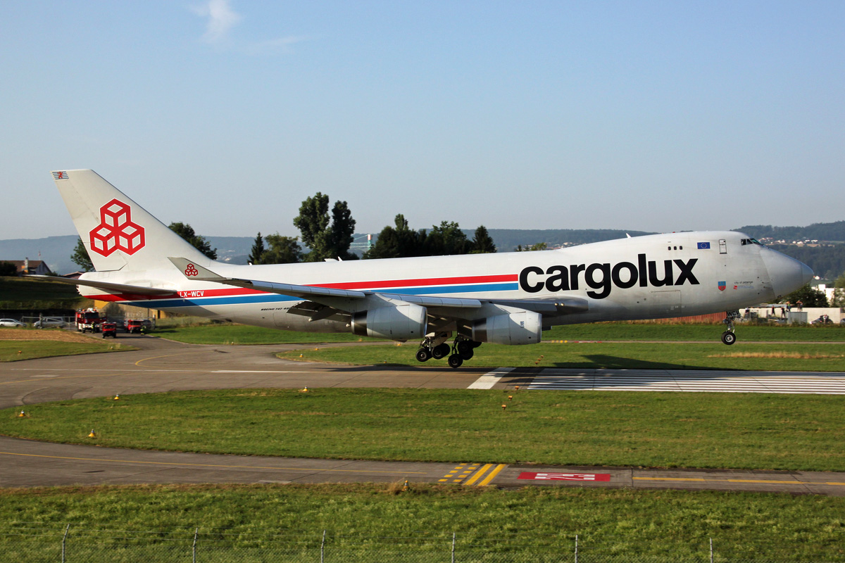 Planes and Trains - Planes 2013: LX-WCV / Boeing 747-4R7F / Cargolux