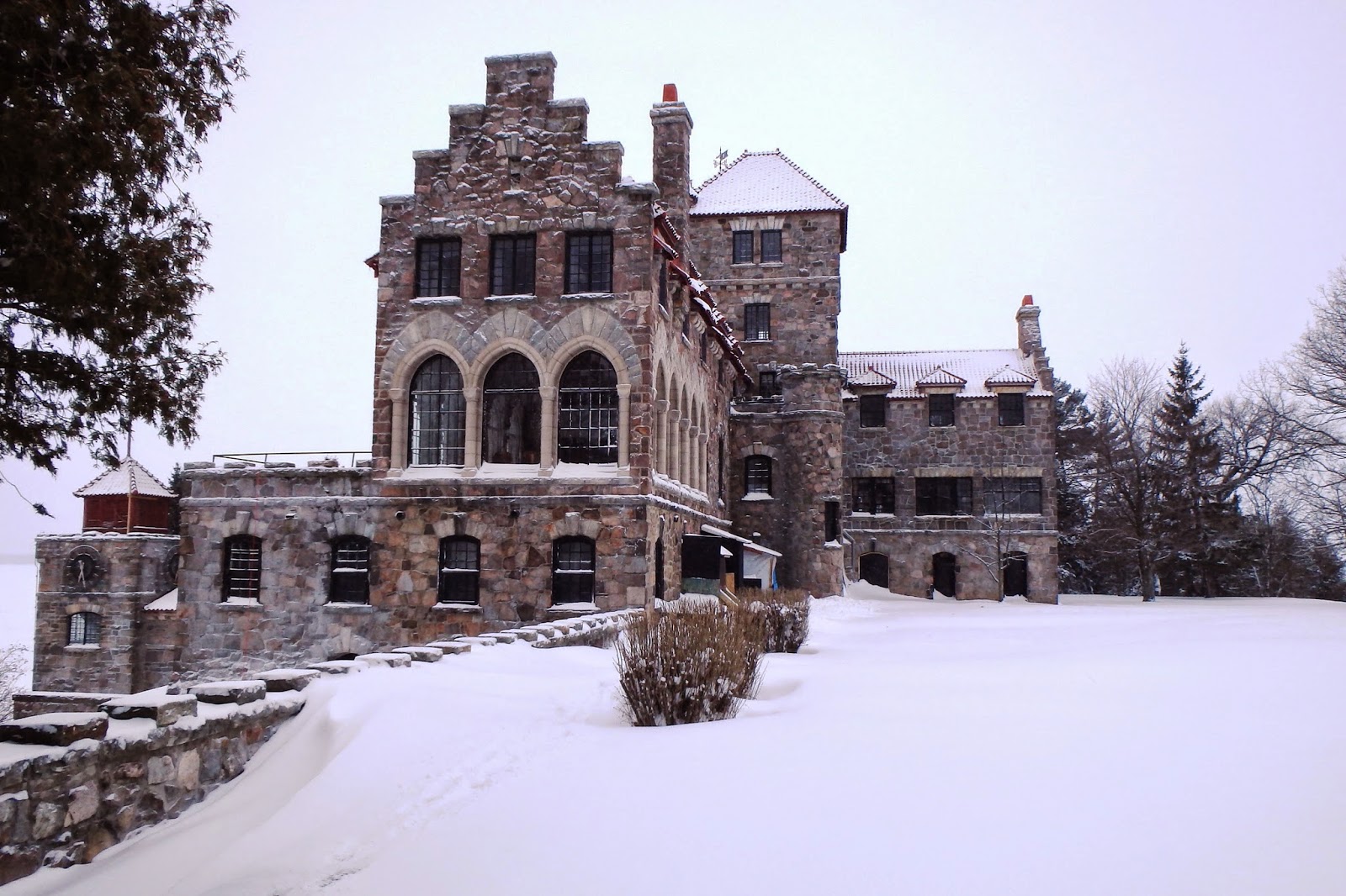 Singer Castle Blog & More: Singer Castle on Dark Island in the Winter ...