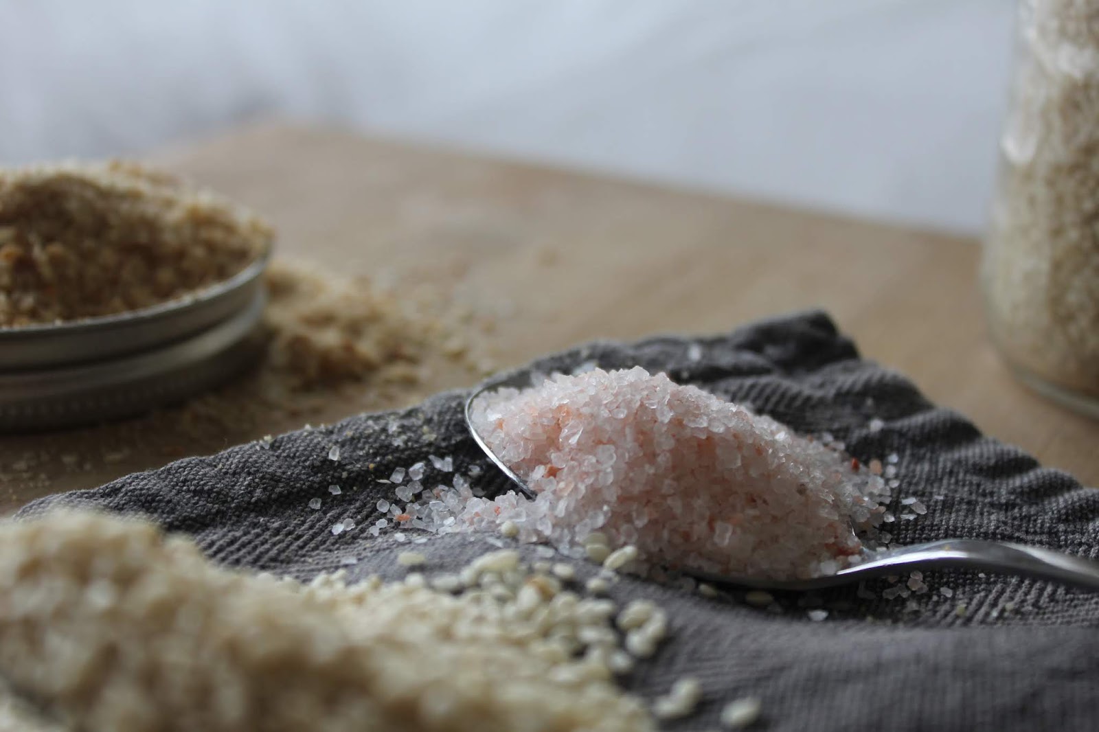 Gomasio, japanese sesame salt // Gomasio, sel au sésame japonais | My ...