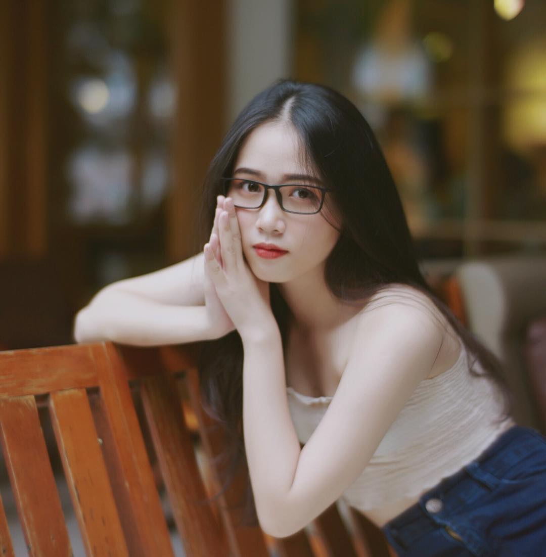 Thảo Huyền - Daklak - Vẻ đẹp thiên thần trong tà áo dài | Dân 47 ...