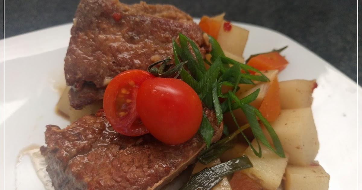 Molha or Azorean Spiced Beef Stew