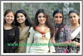 PAKISTAN IMAGES: ISLAMABAD GIRLS