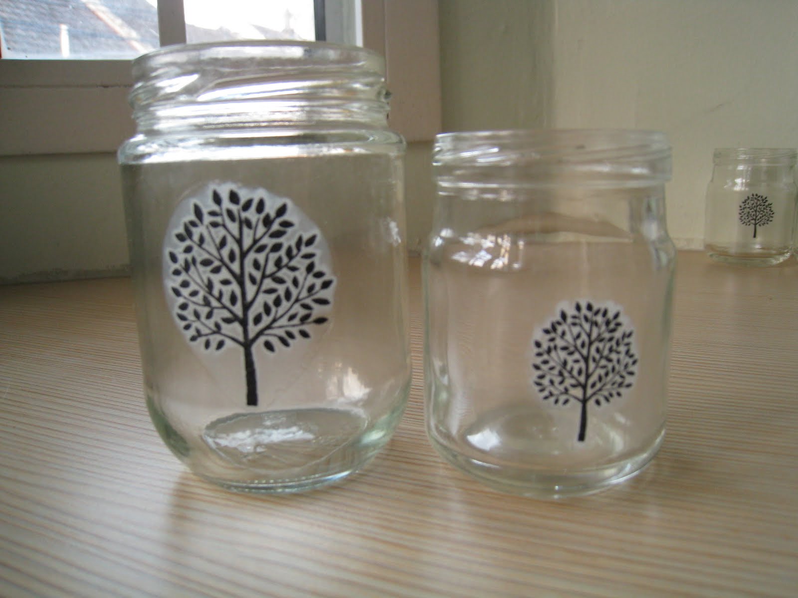 Ally's In Wonderland: Craft Geek DIY: How to Print on Glass Jars