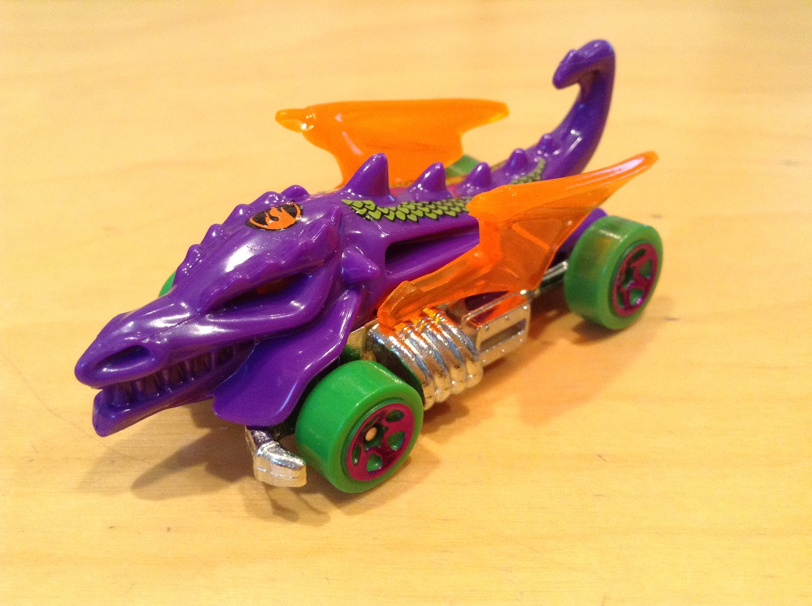 JULIAN'S HOT WHEELS BLOG: Dragon Blaster (2017 C Case Regular Treasure ...
