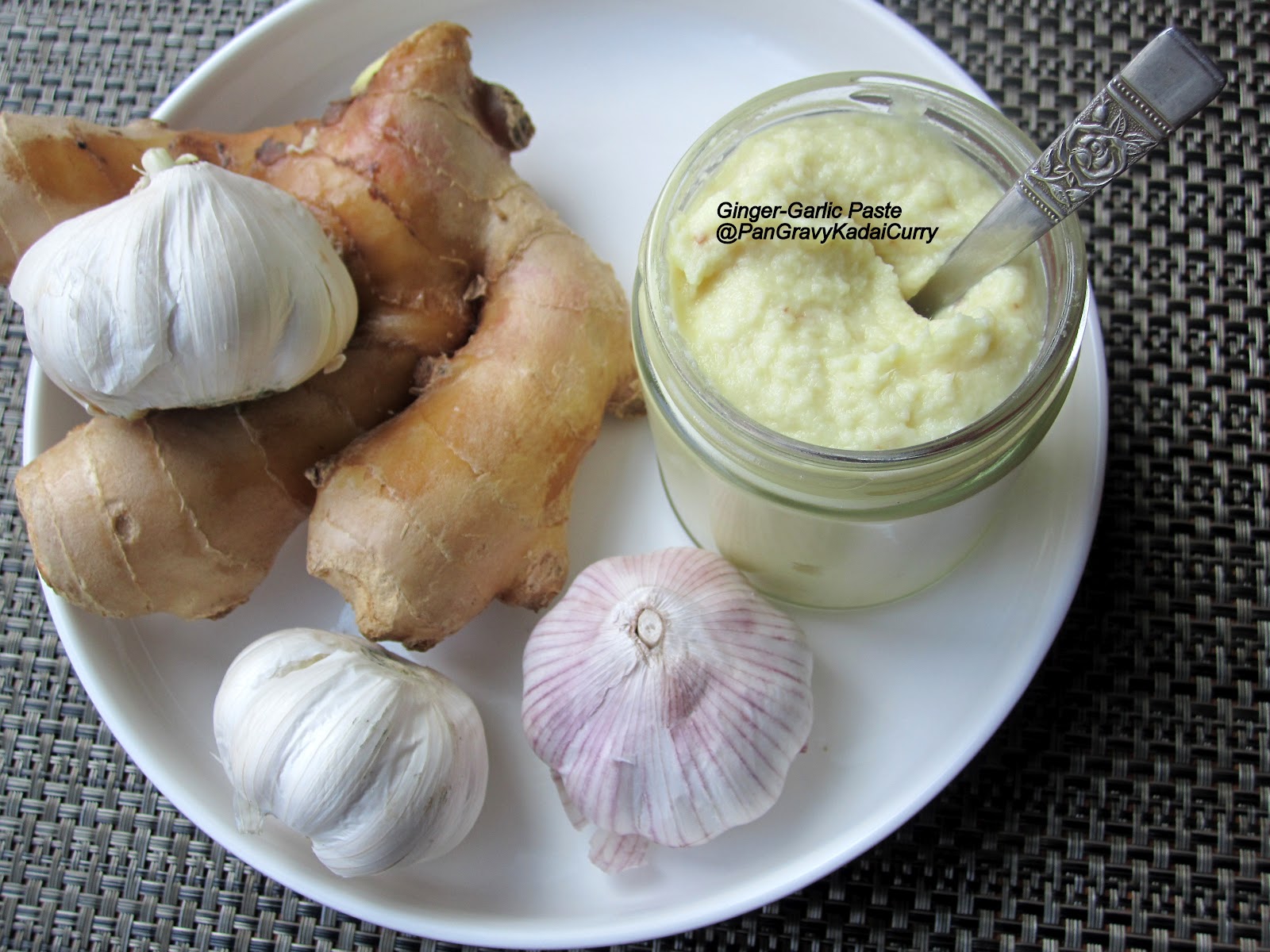 Pan Gravy Kadai Curry: Homemade Ginger-Garlic Paste