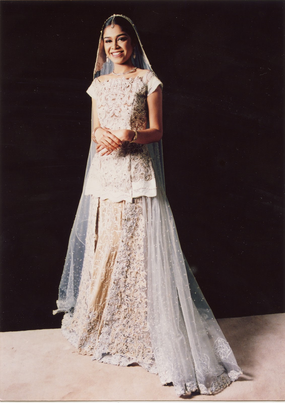 South Asian Glam!: Fashionistas Samira Dada, Meher Tareen & Sana Khan ...