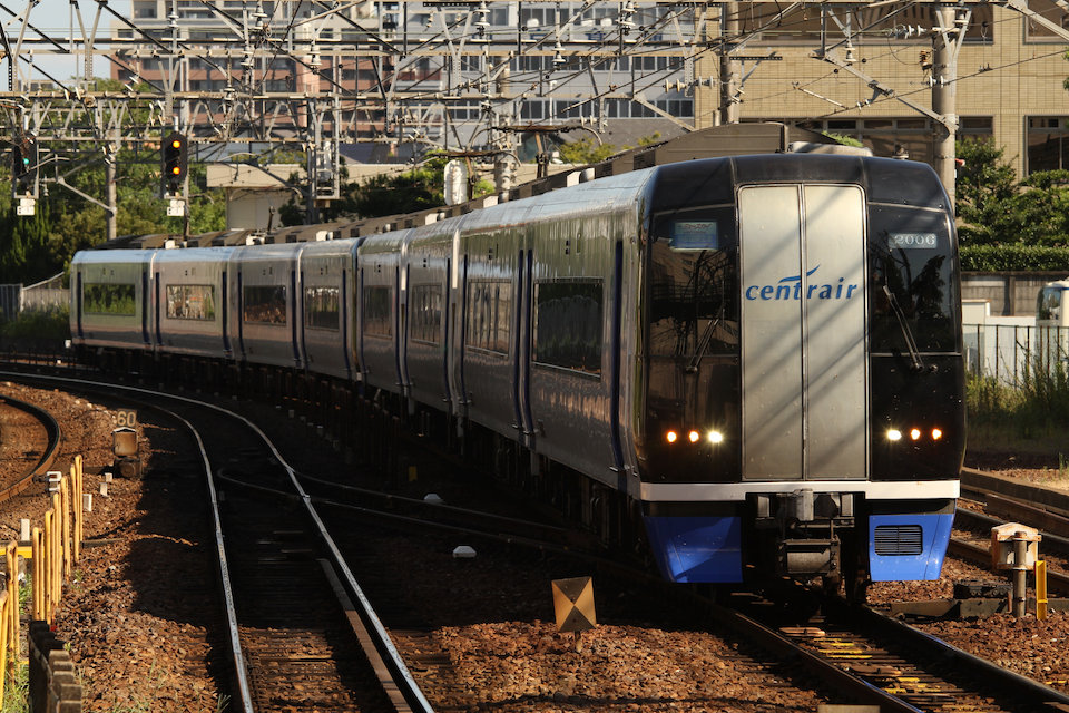 Michael's Trains Photo Album: 名鉄名古屋本線 金山～神宮前（神宮前駅） 2012年8月27日