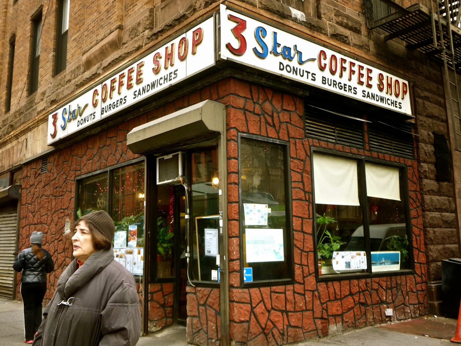 Jeremiah's Vanishing New York: 3 Star Coffee Shop