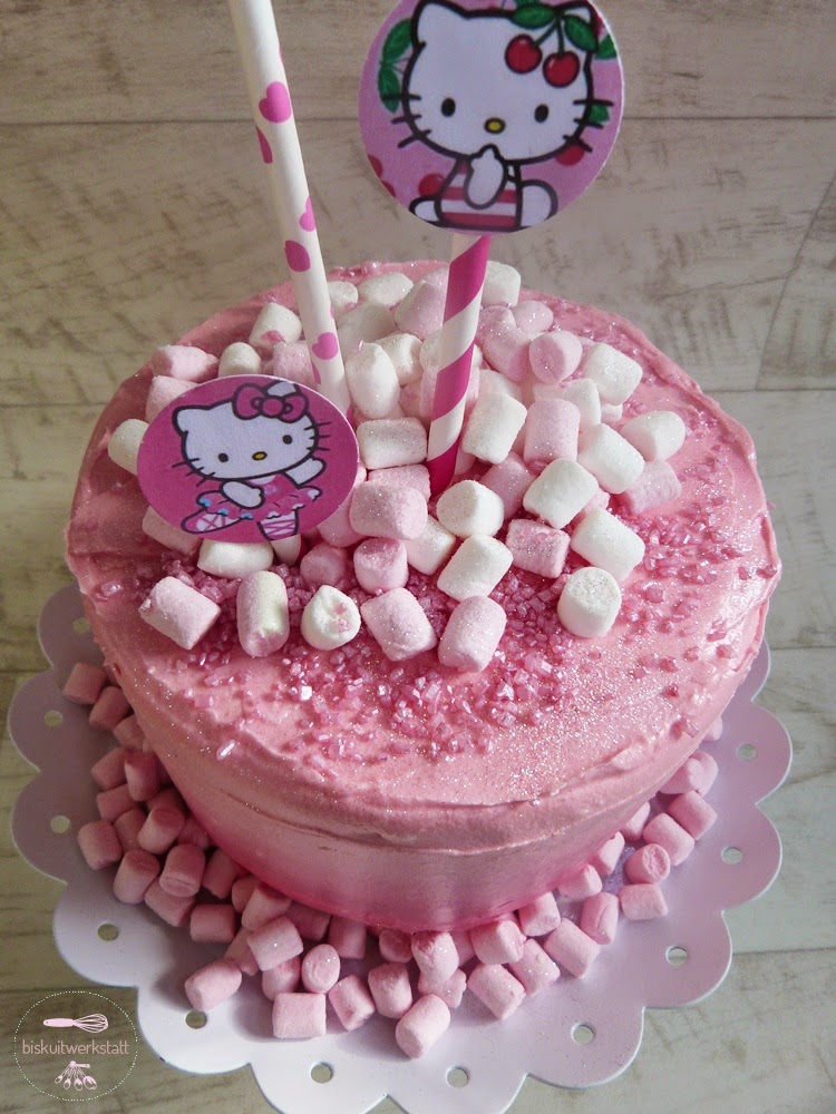 Hello Kitty Layer cake mit Ombre Frischkäse-Frosting und viiiiiel ...