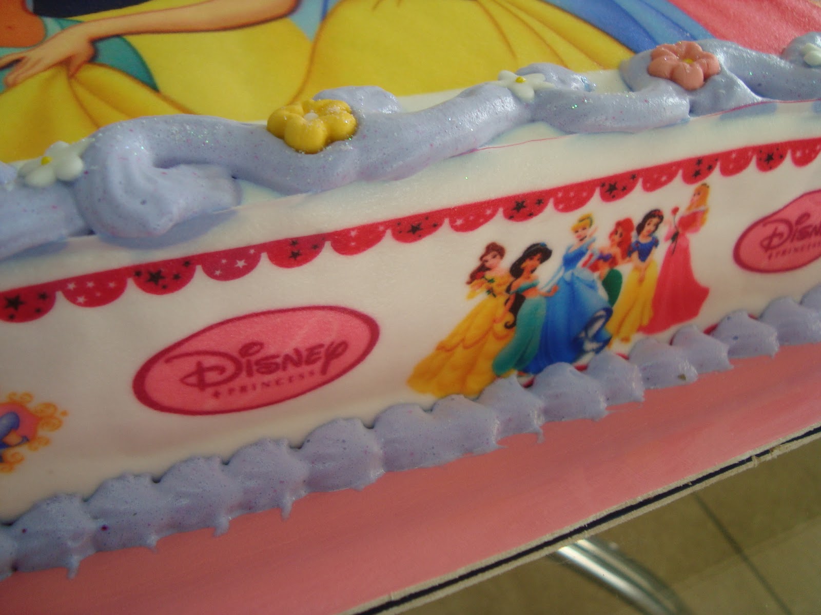 Bolo Princesas Disney | ZuzuBolos