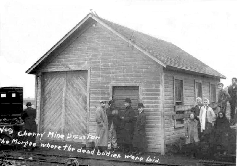 The Digital Research Library of Illinois History Journal™ : The ...