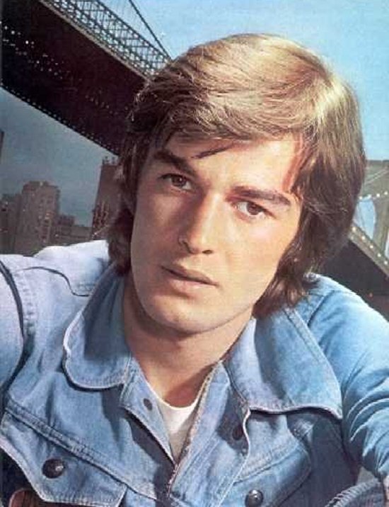 FOTONOVELAS / FOTOROMANZI: ♥ MAX DELYS ♥