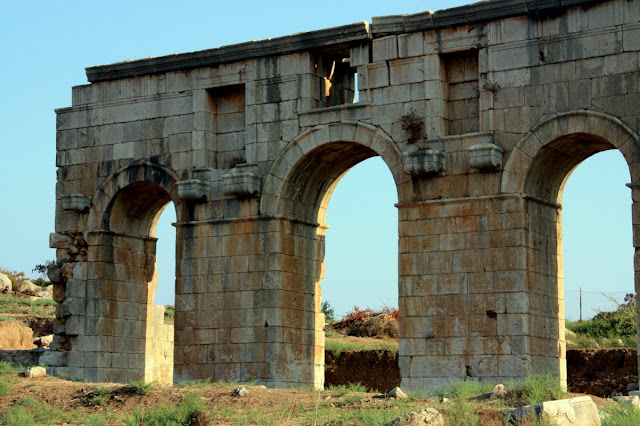 Para Kazan : Cenetten bir bölge Patara Patara'nın bilinmeyenleri