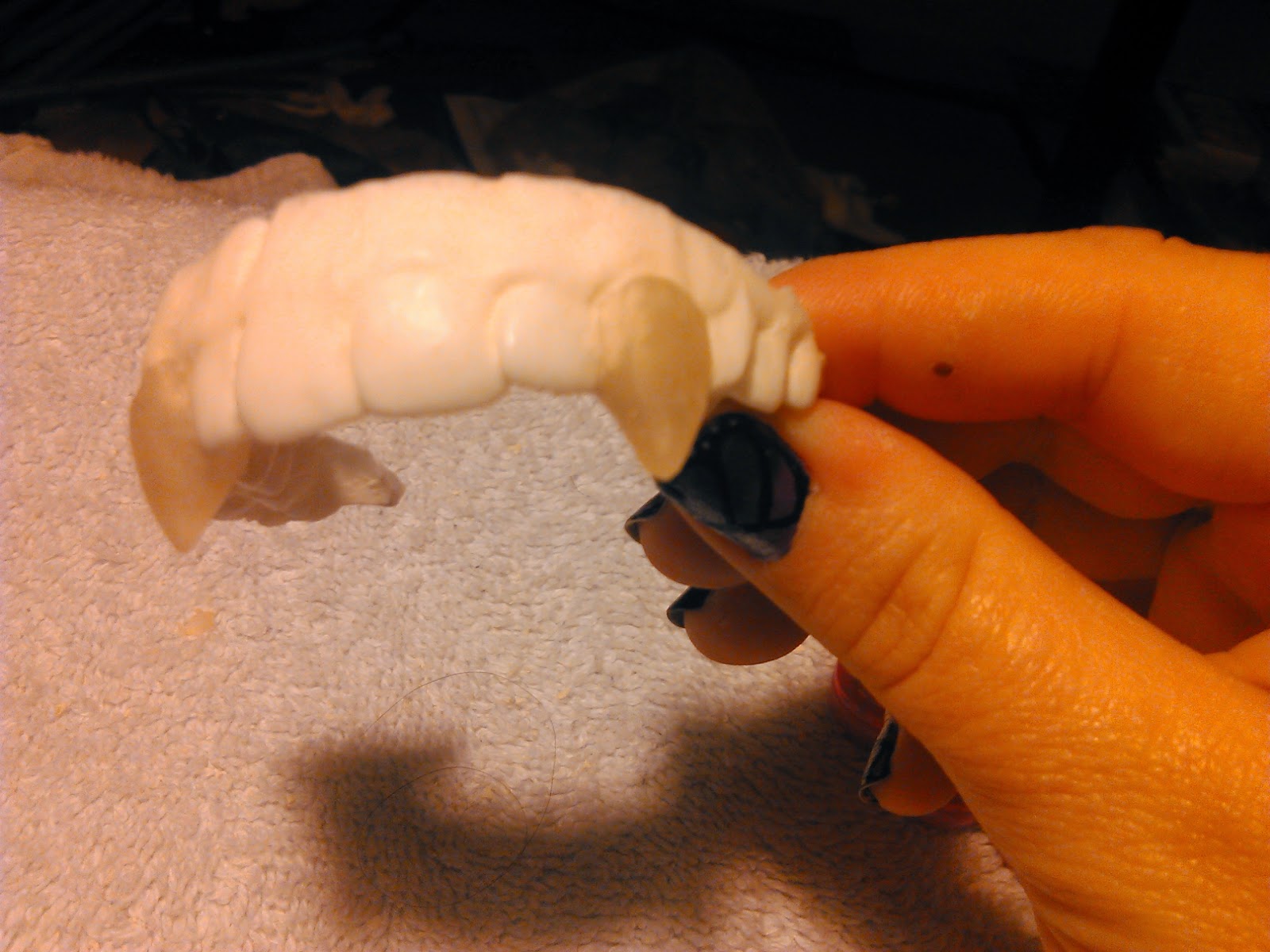 Kitsune_Crafts: Acrylic fangs