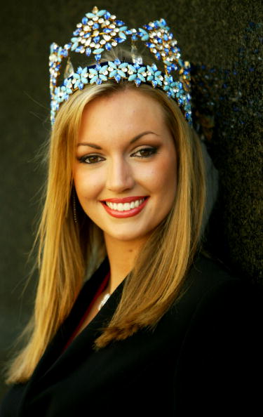 Matagi Mag Beauty Pageants: Rosanna Davison - Miss World 2003