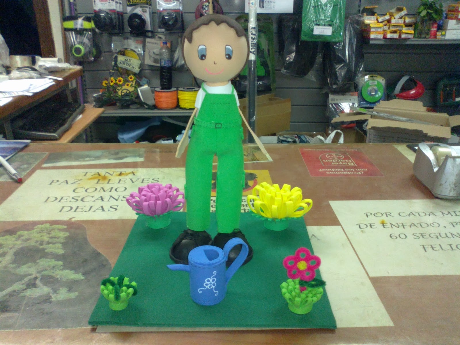 El mundo de Eva: FOFUCHO JARDINERO