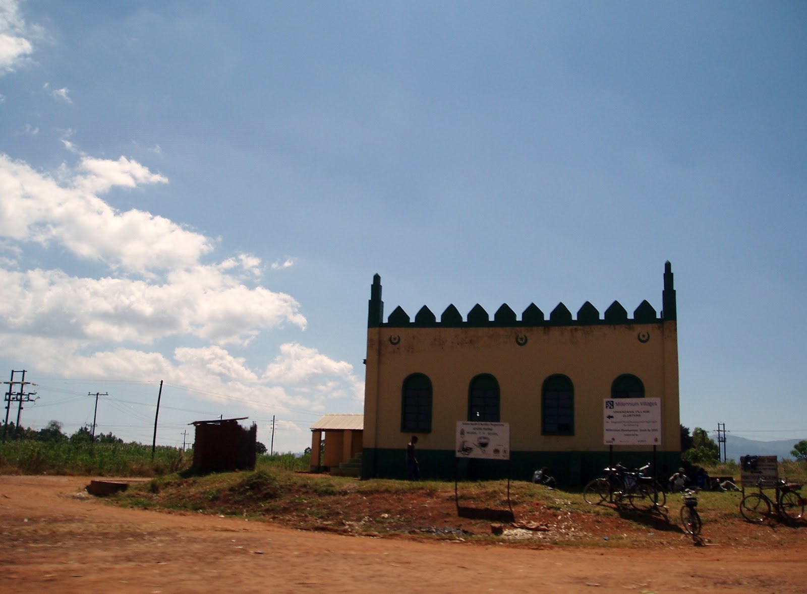 Through a Glass Darkly: TRIP TO ZOMBA MOUNTAIN: PART 1