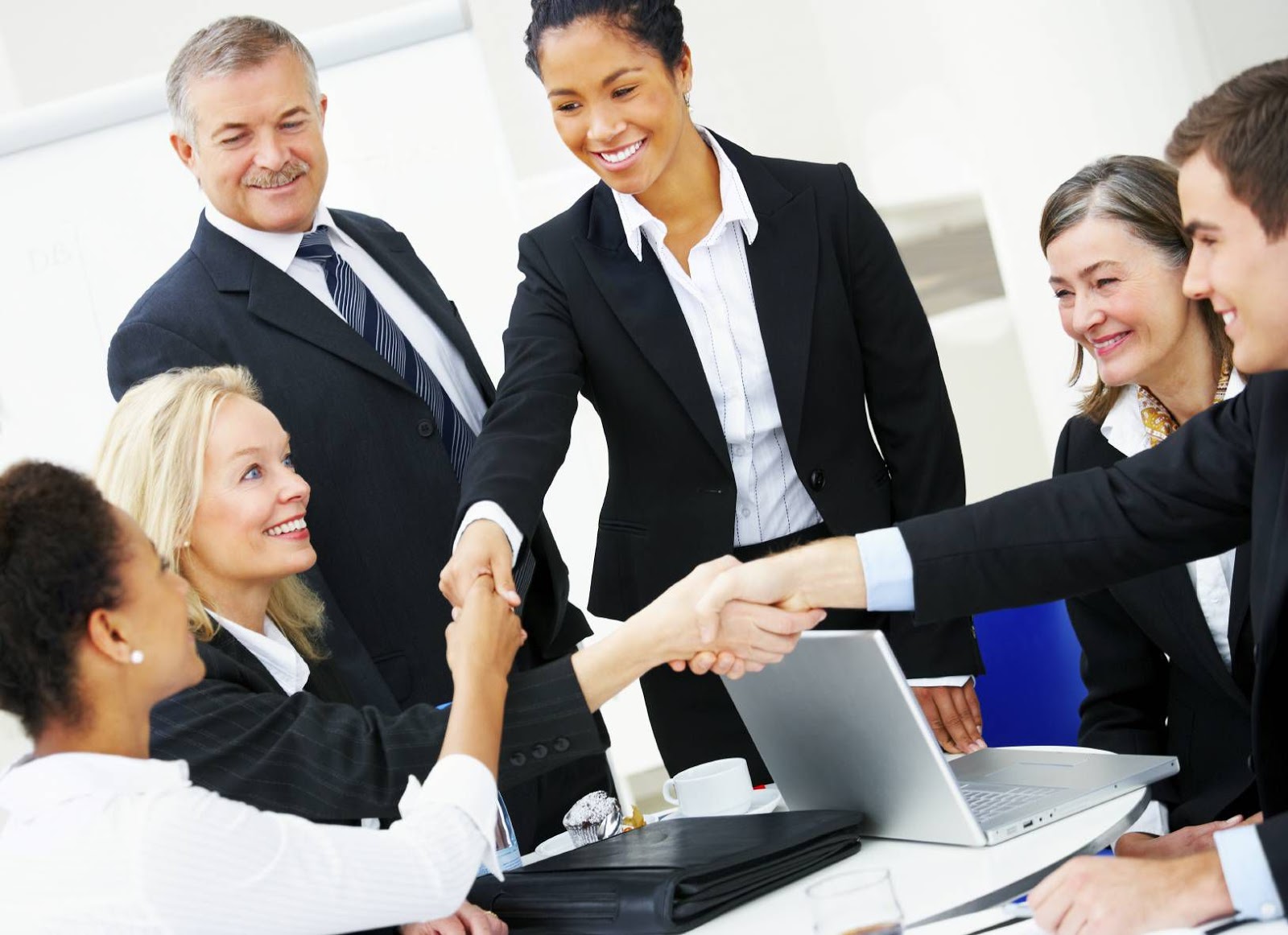 Aplicación Conceptos de Negociación y Conflictos