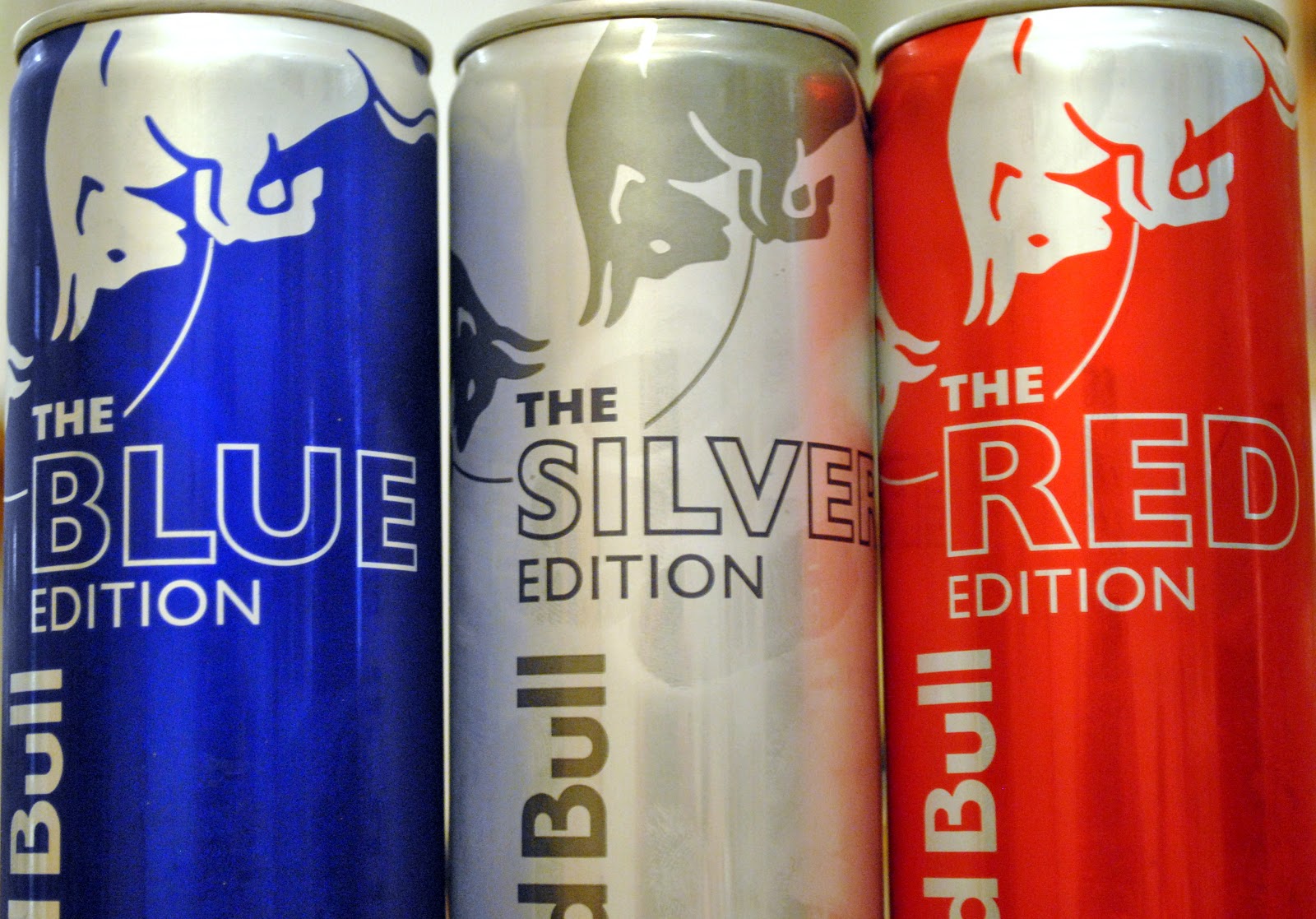 Foodette Reviews: Red Bull: Blue, Silver, and Red Edition
