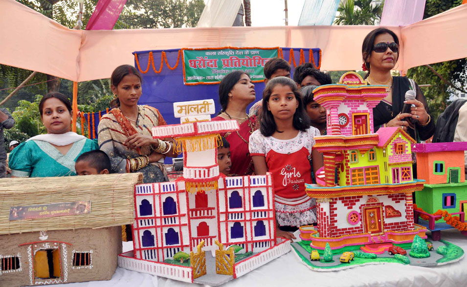 View Patna: Gharonda competition held in Patna