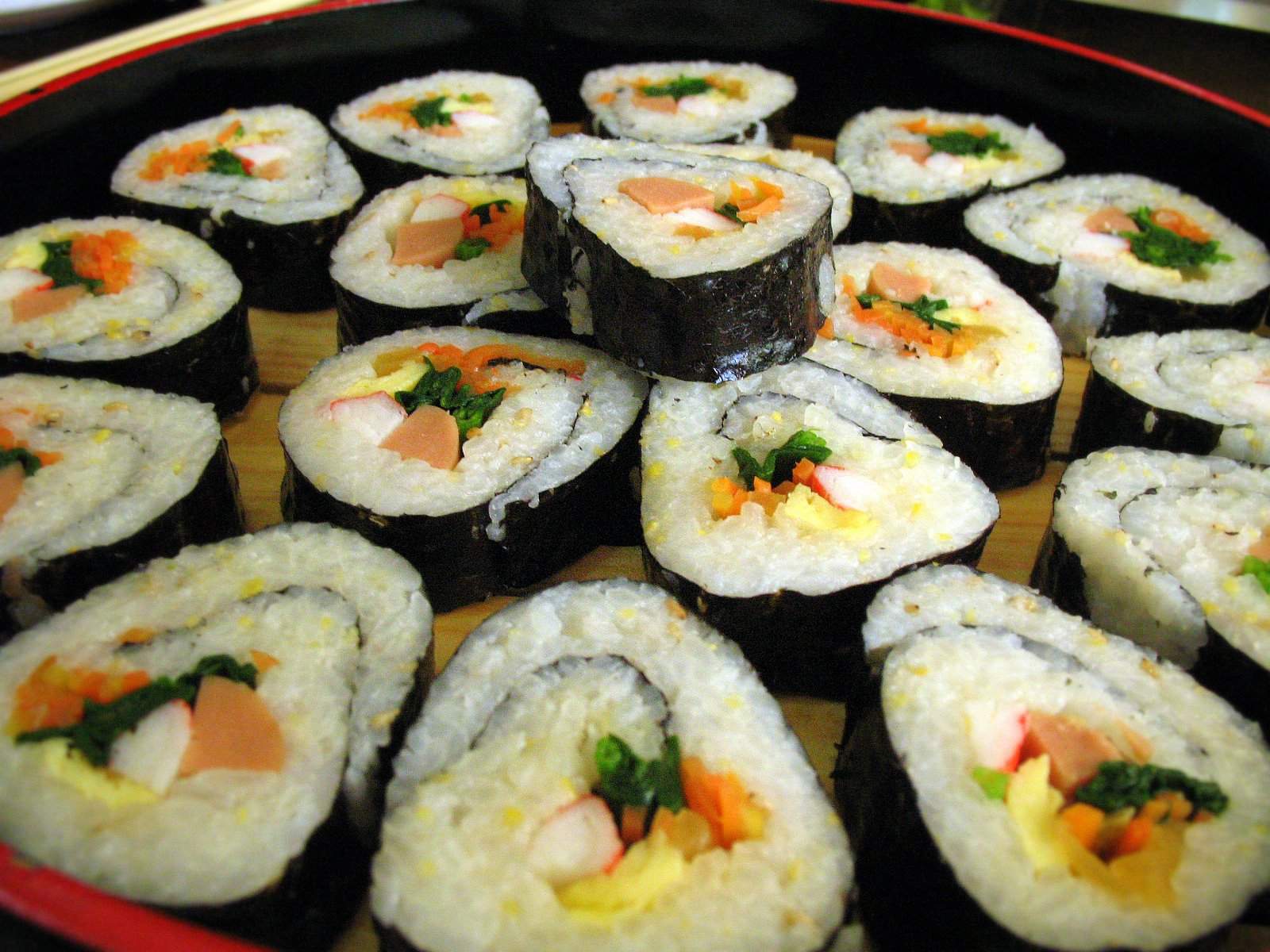 Cara membuat sushi sederhana | Someday In Heaven
