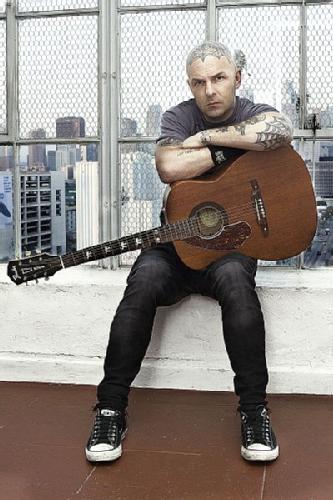 tattoo lifestylez: TATTOO LIFESTYLEZ FEATURE - TIM ARMSTRONG ( RANCID )