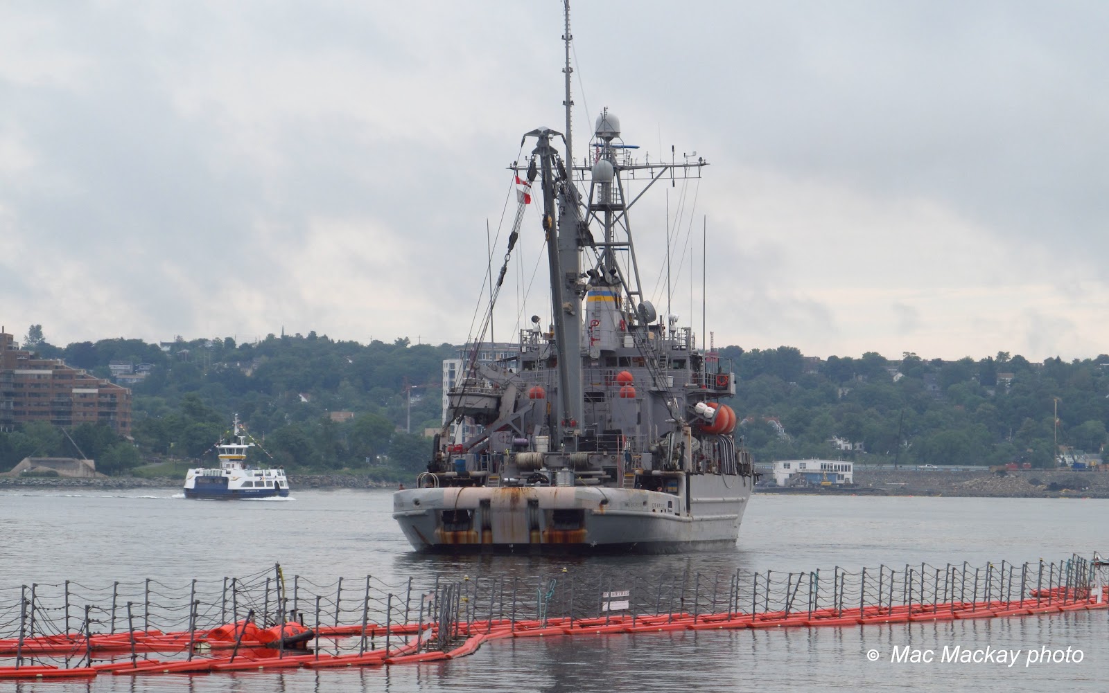 Shipfax: Esbern Snare - off home, USNS Grapple-going where