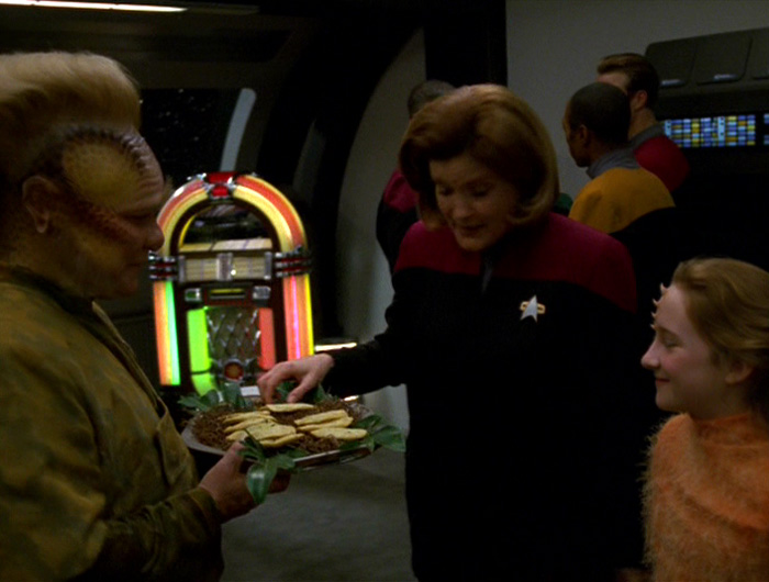 Some Kind of Star Trek: Happy Holidays! It's the Star Trek: The Next ...