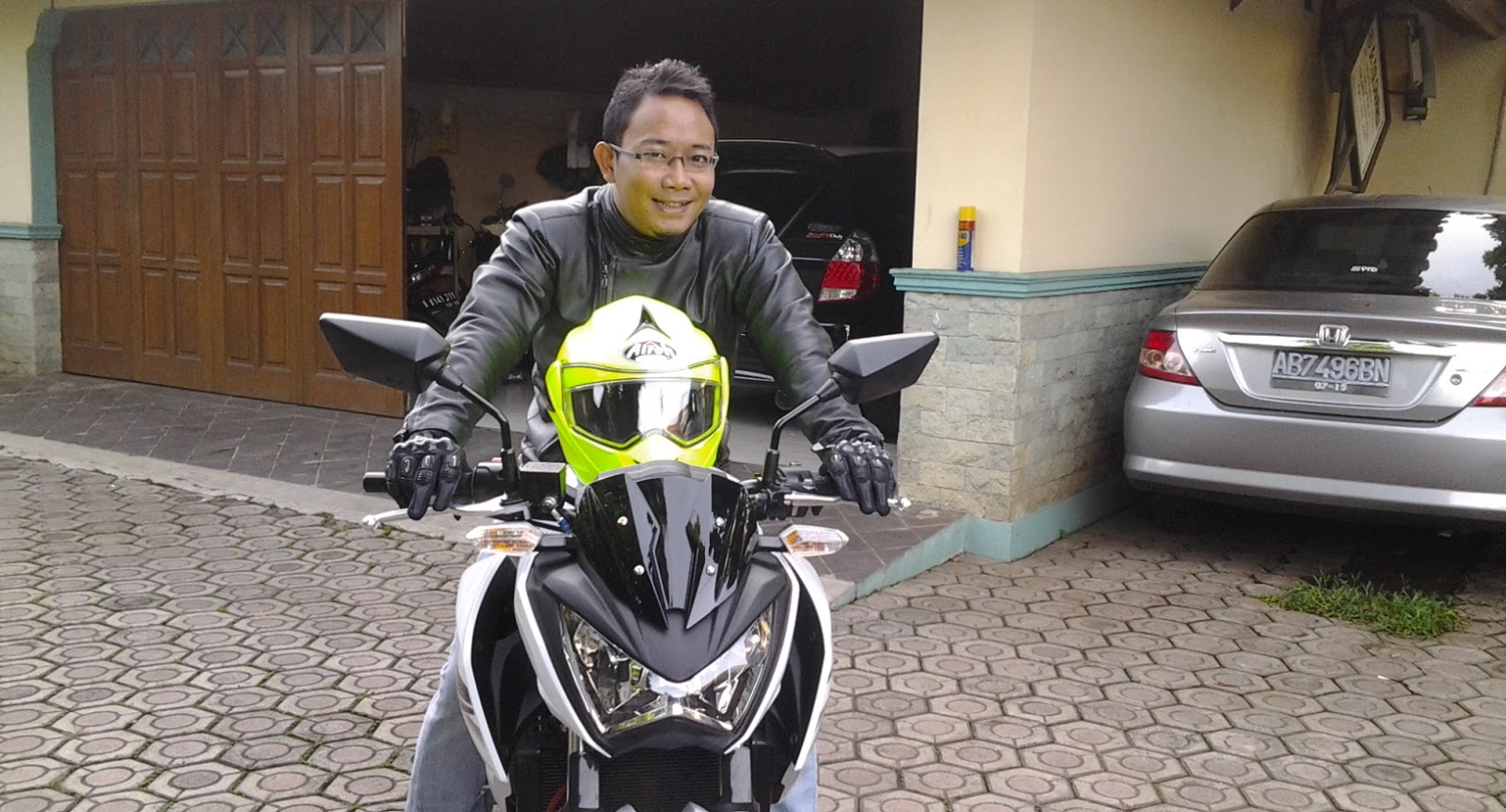 Seberapa Pentingnya Helm Bagi Anda? (Part II) | KobaYogas.COM