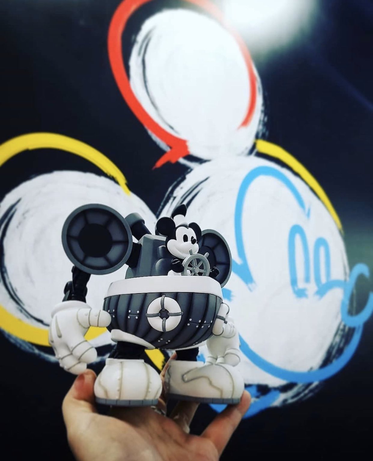 MICKEY THE BULKYZ ROBOT from Disney x POP MART (for July 15th Release)