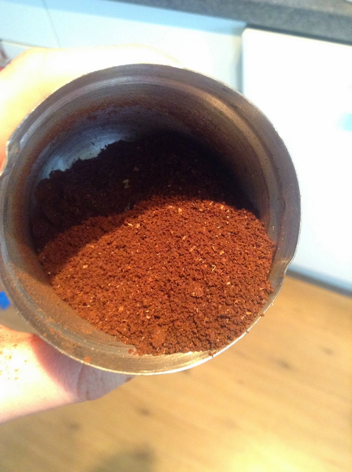 CoffeeStrides: Why do we: Use Different Grind Sizes for Coffee?