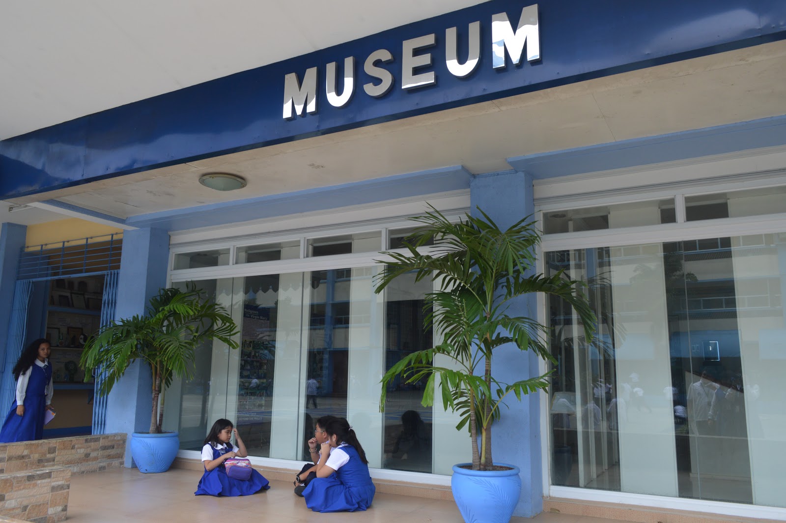 The Grade School In SMCB